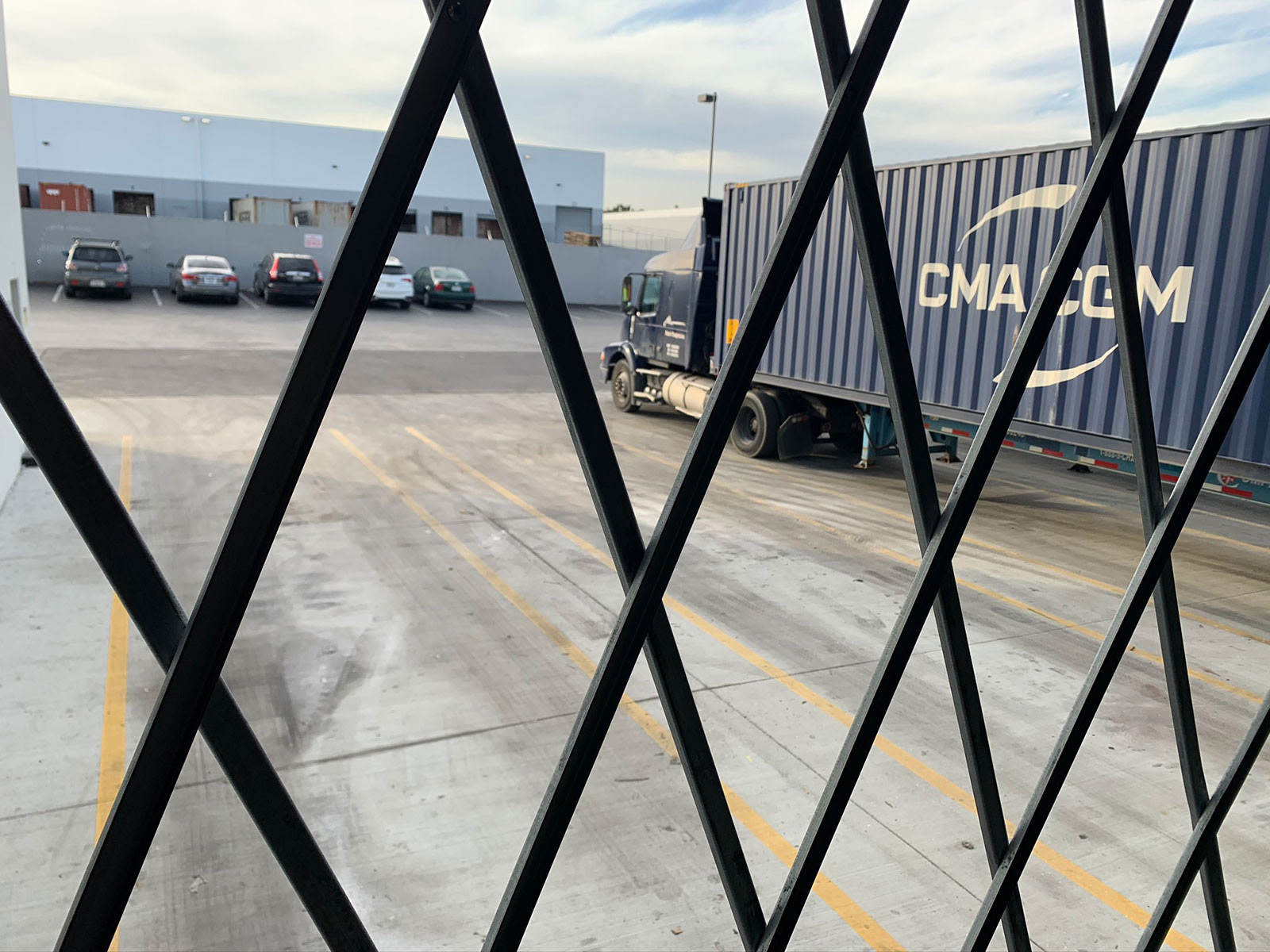 dock-background - Aeronet Worldwide