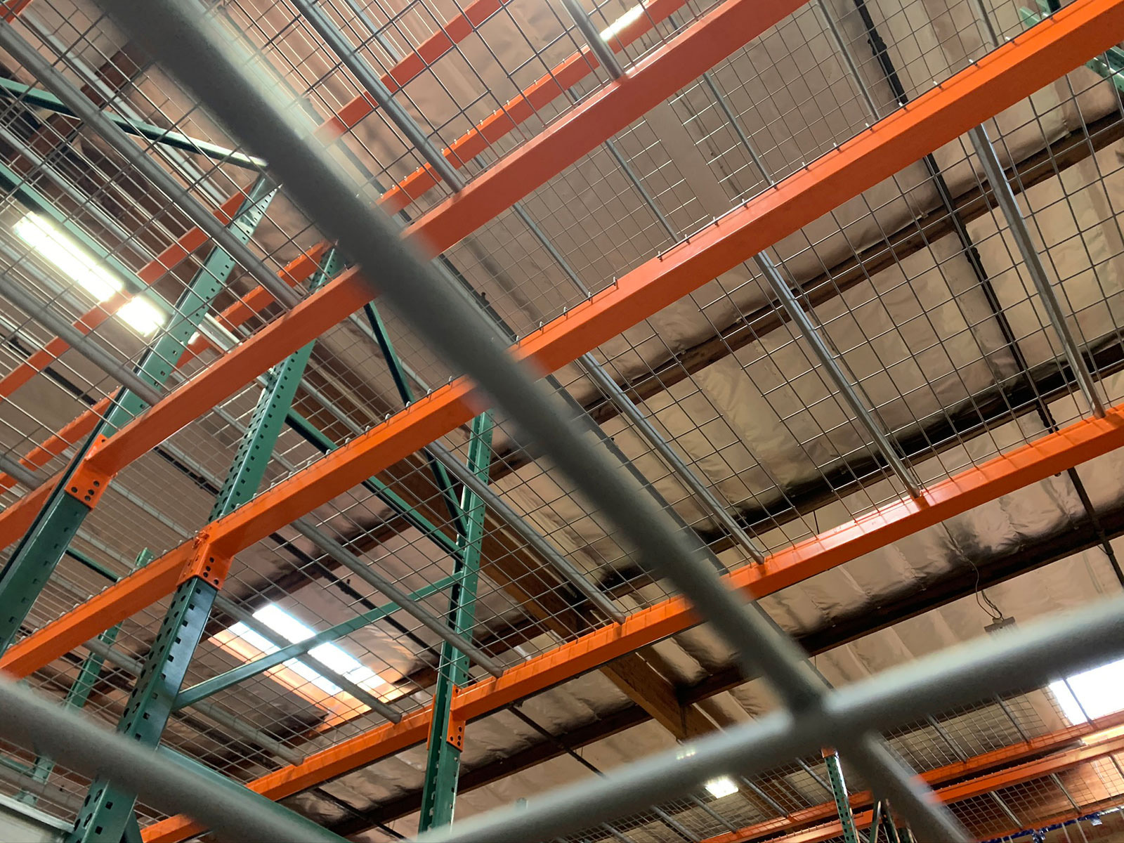 rack-background - Aeronet Worldwide